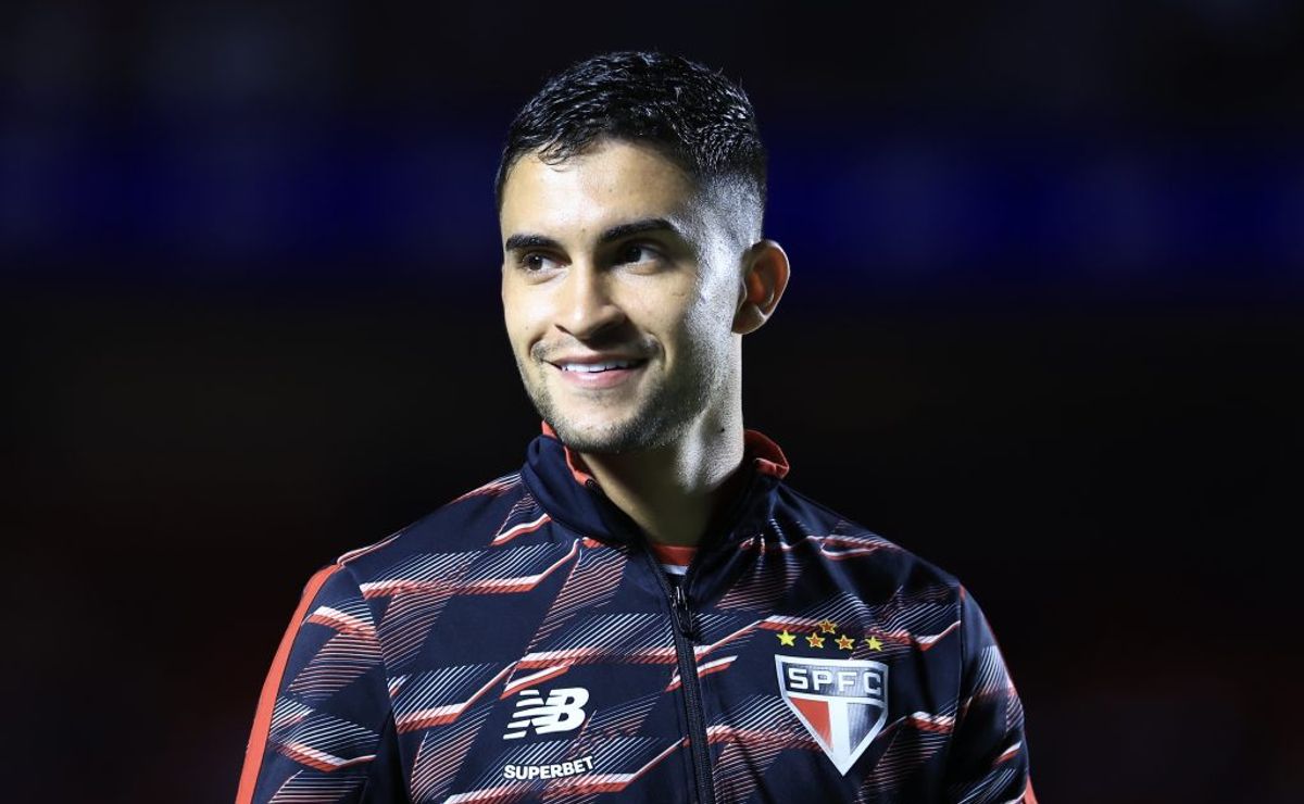 Rodrigo Nestor: A Ascensão de um Talento no Futebol Brasileiro – Bacana ...