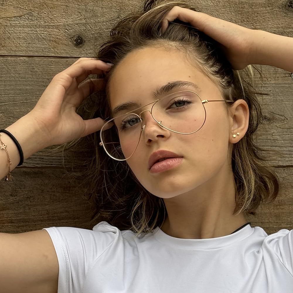 Ryan Kiera Armstrong: O Talento Jovem que Conquista Hollywood – Bacana ...