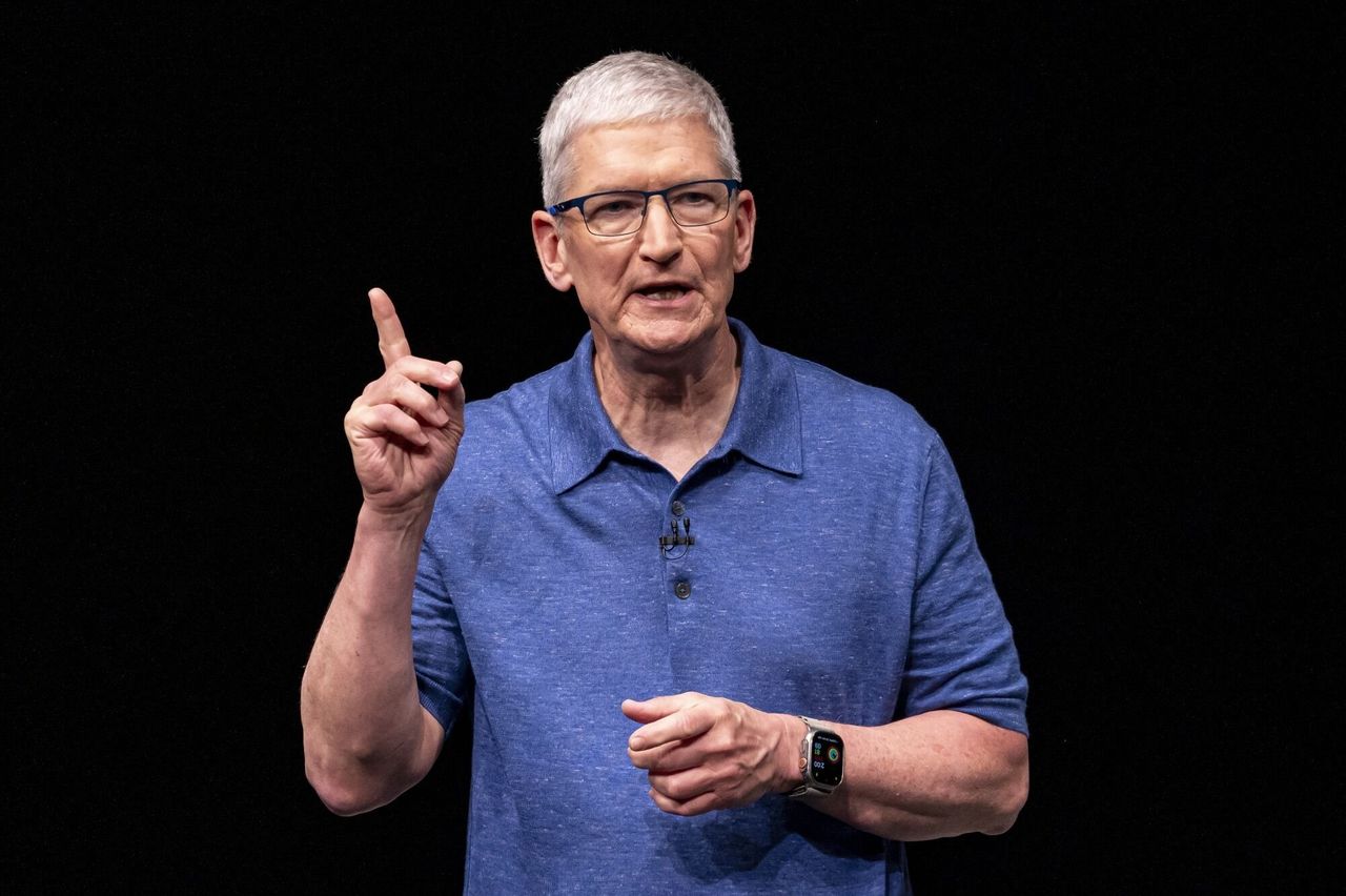 Tim Cook: O Legado e o Futuro da Apple – Bacana Notícias