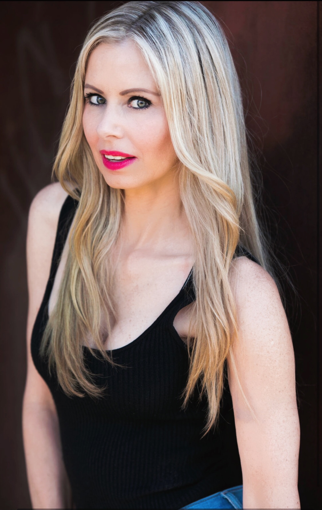 O Impacto e a Trajetória de Michelle Lenhardt na Moda – Bacana Notícias