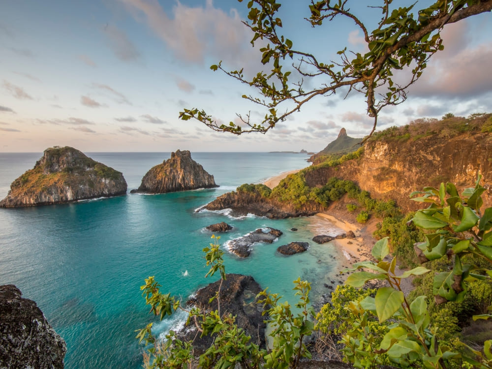 Fernando de Noronha: Paraíso Brasileiro Avança para Sustentabilidade ...